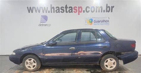Kia Sephia 1993 1994 Azul