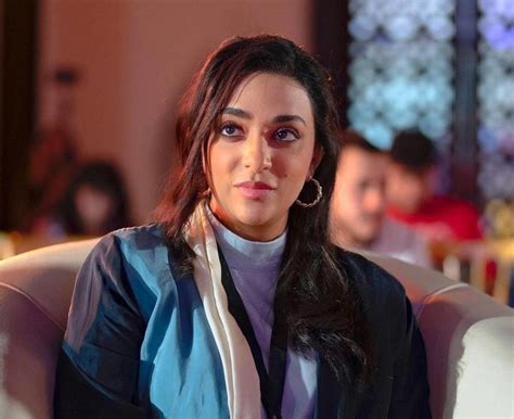 خيرية أبو لبن تشارك متابعيها كواليس تصوير بوستر فيلم عبد فن وكالة أنباء سرايا الإخبارية