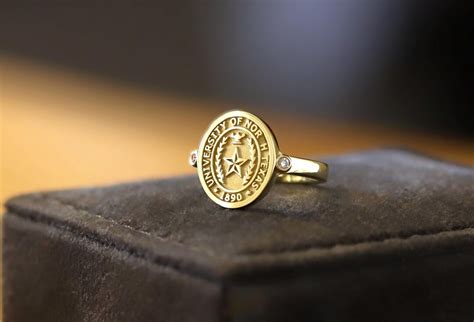 Solid Gold Diamond College Class Rings Womens Class Ring Gold