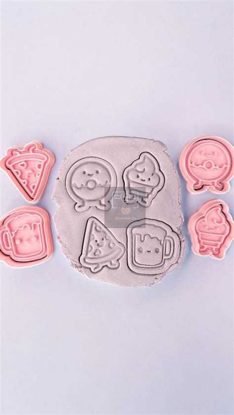 Stl File Kawai Set Of 4 Pizza Beer Ice Cream Cutter 🍕 ・template To
