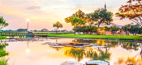 Suan Luang Rama Ix Park We Love Bangkok Thailand