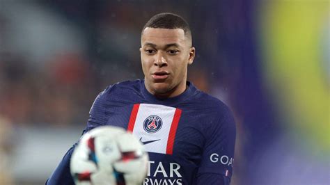PSG Star Kylian Mbappe Slams France Chief For Disrespecting The Legend