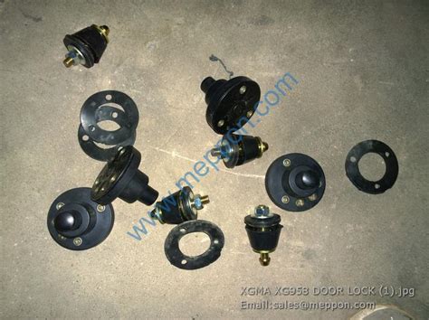XGMA XG958 WHEEL LOADER DOOR LOCK Meppon Co Ltd