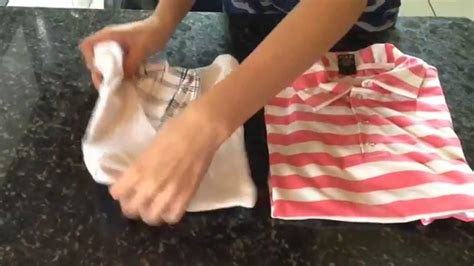 Como Dobrar Camisetas Em Segundos YouTube