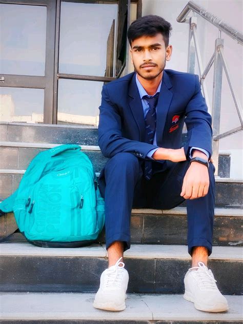 Be Simple Aditya Vishwakarma