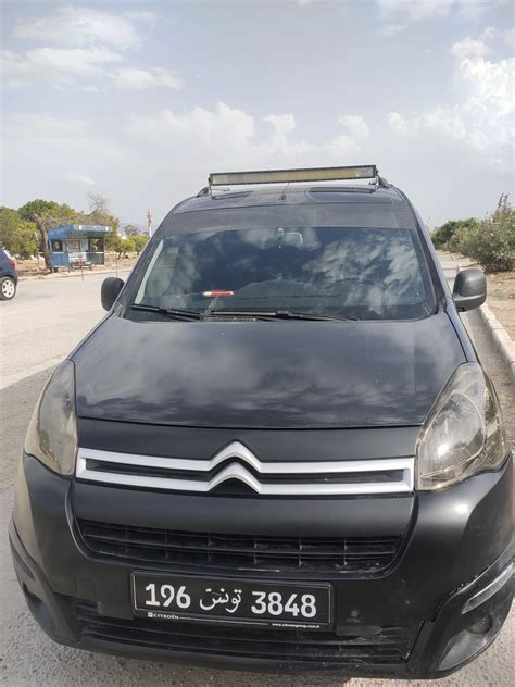 b9 tayara voiture