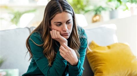 17 Characteristics Of An Insecure Person Guide To Stress Less