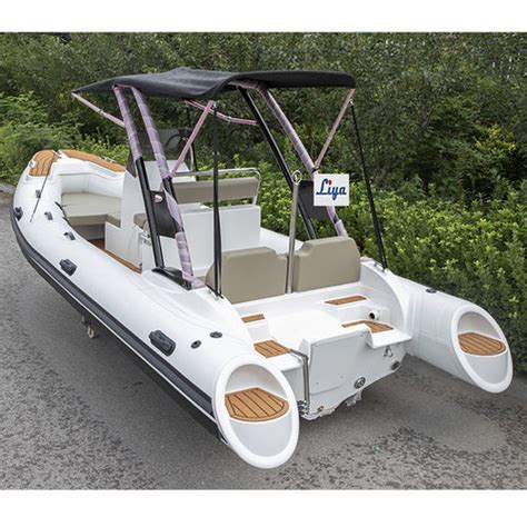 Bateau Pneumatique Hors Bord RIB520 Qingdao Lian Ya Boat Co Ltd