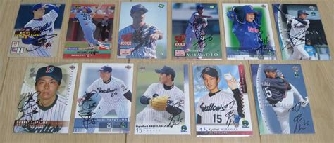 Yahooオークション ヤクルトスワローズ 直筆サインカード580枚セッ