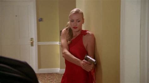 Yvonne Strahovski Chuck Outfits Chuck Goes Down Under Photo 930881