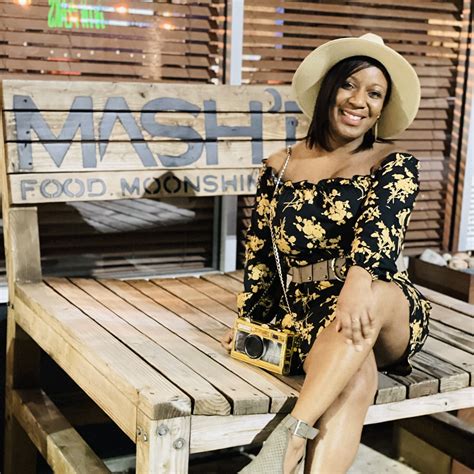 Tasheka Graves Fora Travel