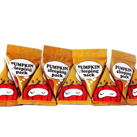Ночная маска Too Cool For School Pumpkin Sleeping Pack (51)