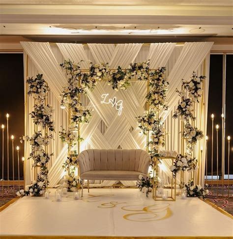 Pin By Валерия On Быстрое сохранение Engagement Stage Decoration