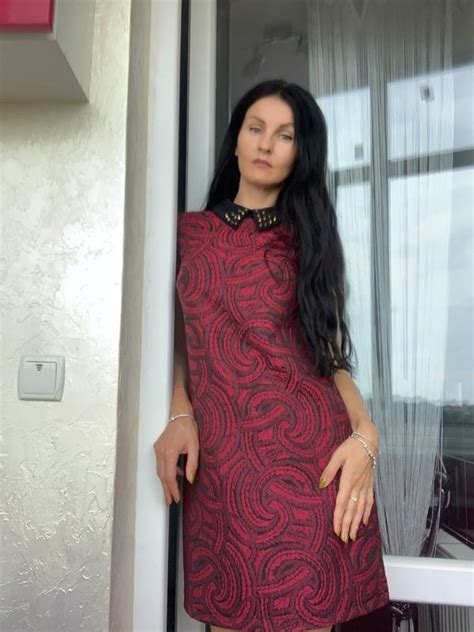 Сукні — ціна 249 грн у каталозі Короткі сукні Купити жіночі речі за доступною ціною на Шафі