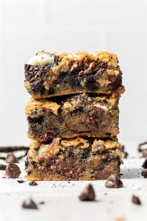 Oreo Blondies Cookie Dough Diaries