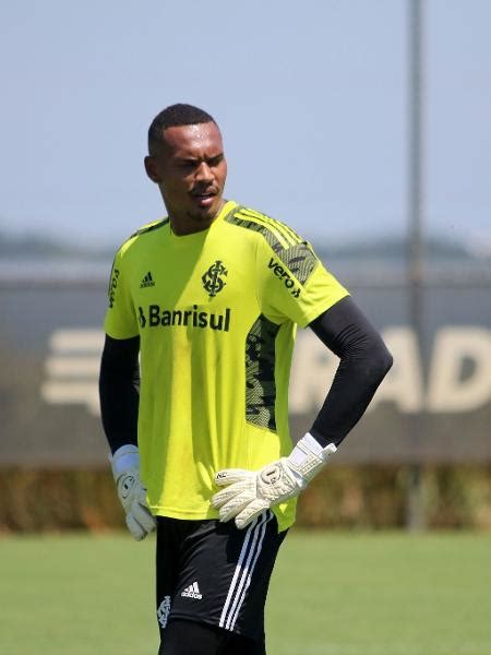Botafogo Anuncia A Contratação Do Goleiro John Ex Santos