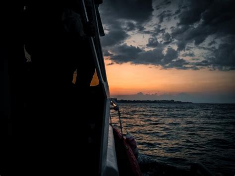 Página Imágenes de Fondos Pantalla Barcos Gratis Descarga gratuita en Freepik