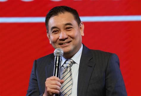สารัชถ์ รัตนาวะดี ร่ำรวยที่สุดในประเทศไทย