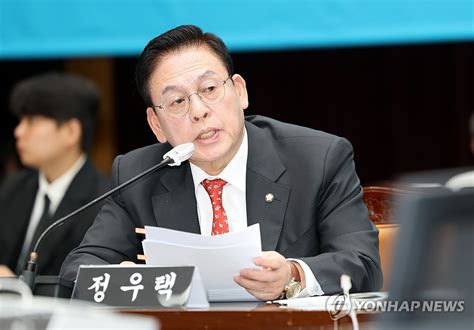 與 돈봉투 수수 의혹 정우택 공천취소국민눈높이 못미쳐 나무뉴스