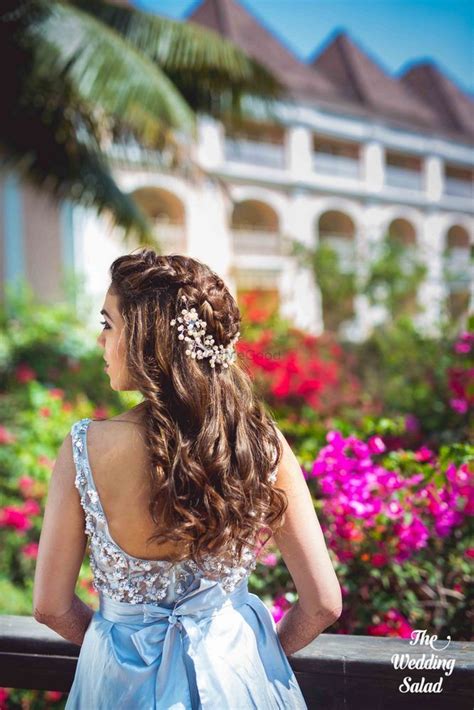 30 Engagement Hairstyles For Brides To Be Wedmegood