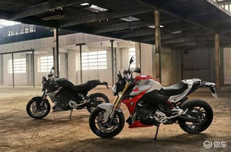 Bmw F R