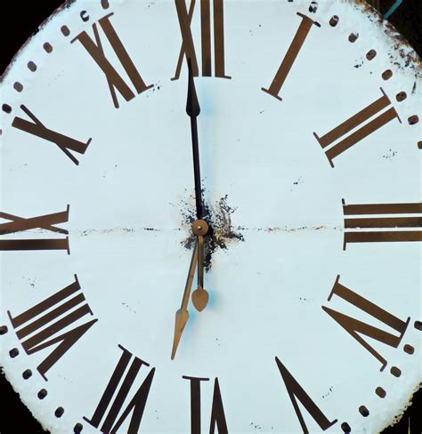 무료 이미지 목재 시각 번호 비슷한 물건 선 운동 장식 시계 얼굴 손목 시계 다이얼 모양 영원한 바늘 나타내는 시간 ~의 시간 시계 제조공