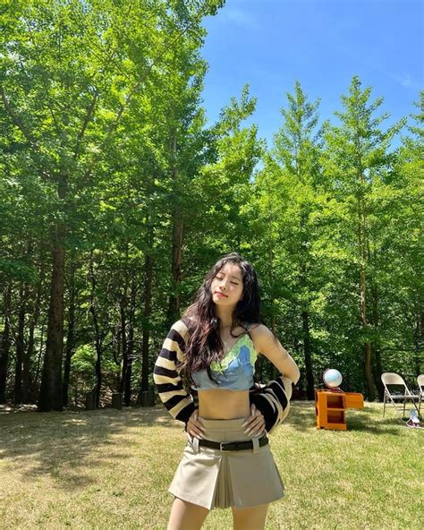 Dahyun Twice Legs Piernas Thighs Muslos Ass Culo Abs Tits