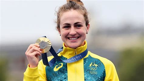 Cyclist Grace Brown Wins Australias First Gold Medal In Paris With