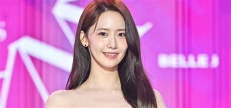 Yoona Sm Ile üçüncü Kez Sözleşme Yeniledi