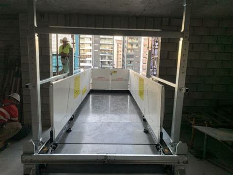 Wearable Extendable Loading Deck 2600mm Mobile Loading Platform