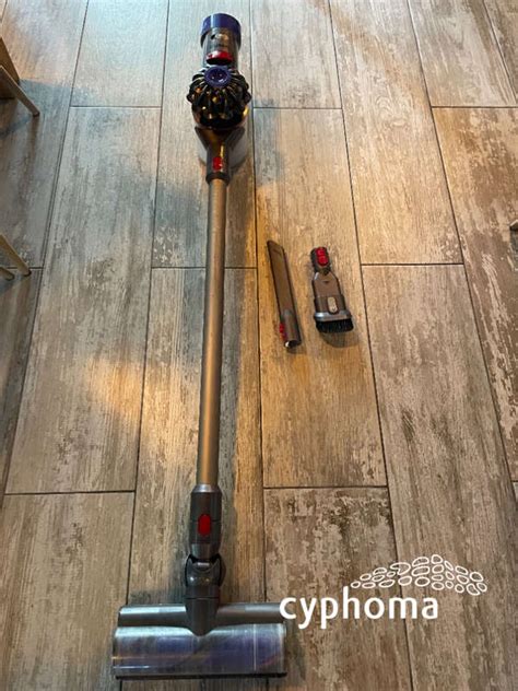 Dyson v8 motorhead cordless broom vacuum cleaner - Household Electrics ...