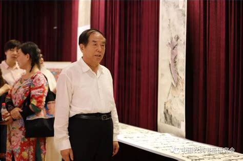 武清林个人简介个人简介秦霄贤个人简介第14页大山谷图库