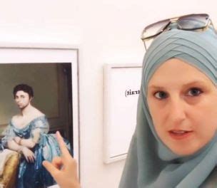 Group condemns İstanbul exhibition for displaying LGBTI propaganda