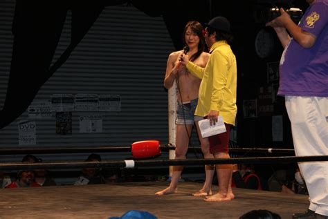 大晦日キャットファイト──見事な「脱がせぶり」で圧勝した若林美保に注目！ デジタル鹿砦社通信
