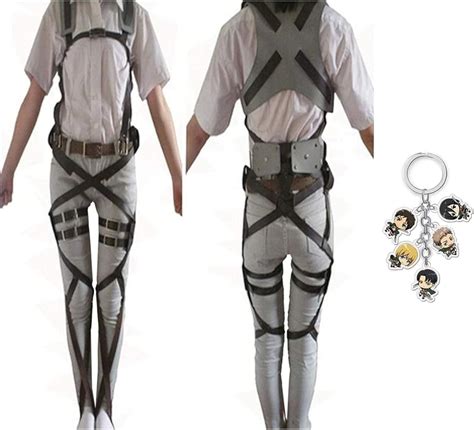Shingeki No Kyojin Levi Cosplay