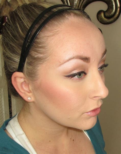 Eyeshadow Addicts Anonymous HOW TO CONTOUR YOUR CHEEKS