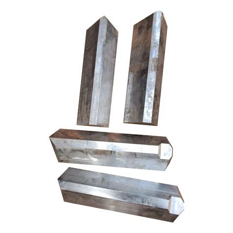 Lh Rh Insert Moulding At ₹ 350 In Hyderabad Id 2853720883591