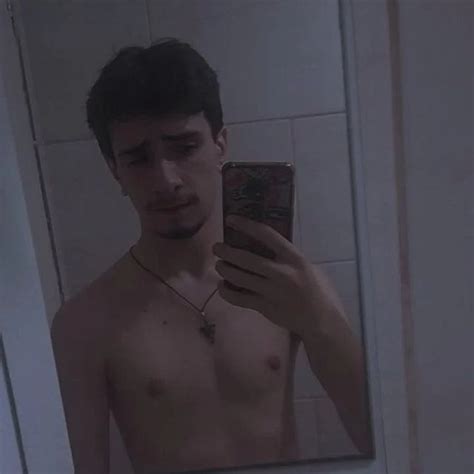 ØⱠ ⱠɆɄƗ ⲘØ nycolas ofici on Threads