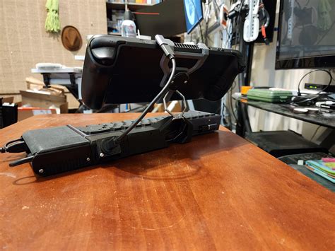 This 3d Printed Steam Deck Keyboard With Mount And Integrated Power R