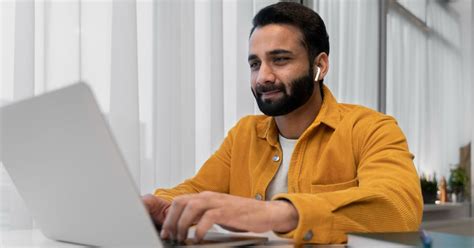 Framework Agnostic Development Enhancing Code Portability