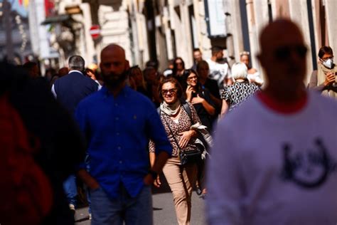 Италийн хүн амын тоо үргэлжлэн буурч байна Tsoh Mn