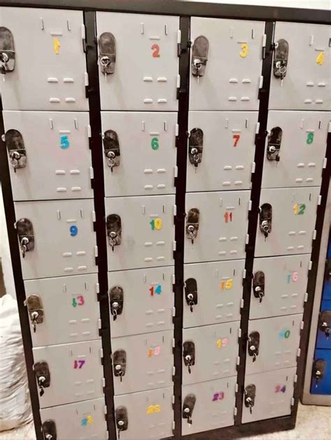 ‎لوكرات معدن‎ Armoires And Wardrobes Giza Facebook Marketplace