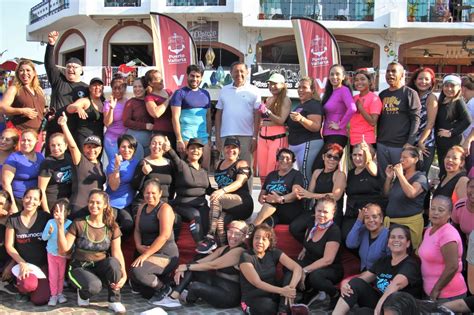 Con Master Class De Zumba Promueven El Deporte Y Salud Entre Los