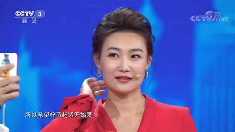 任鲁豫最后一分钟救场，小尼说任鲁豫扛下春晚倒计时所有压力腾讯新闻