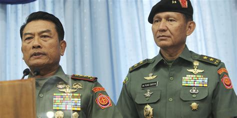Panglima TNI Rapat Dengan DPR Kepala Staf Cuma Kasau Yang Hadir Merdeka