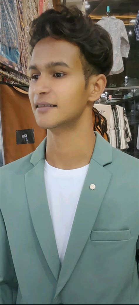 Business Grow Market Revenue Gaurav Nardia