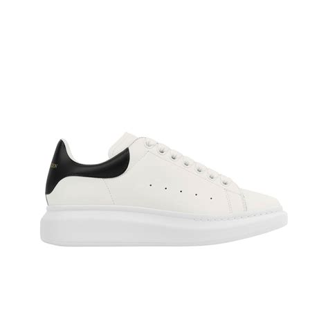 알렉산더 맥퀸 오버사이즈드 스니커즈 화이트 블랙 Alexander Mcqueen Kream