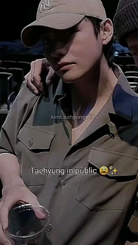 Kim Taehyung 💜♾️ Kim Taehyung Kim Taehyung Funny Taehyung Abs