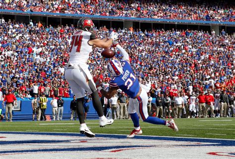 Best Photos Of New Dolphins S Jordan Poyer