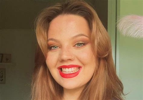 PLUS SIZE ŽENA Za sebe kaže da je najdeblji model Nemam ravan trbuh